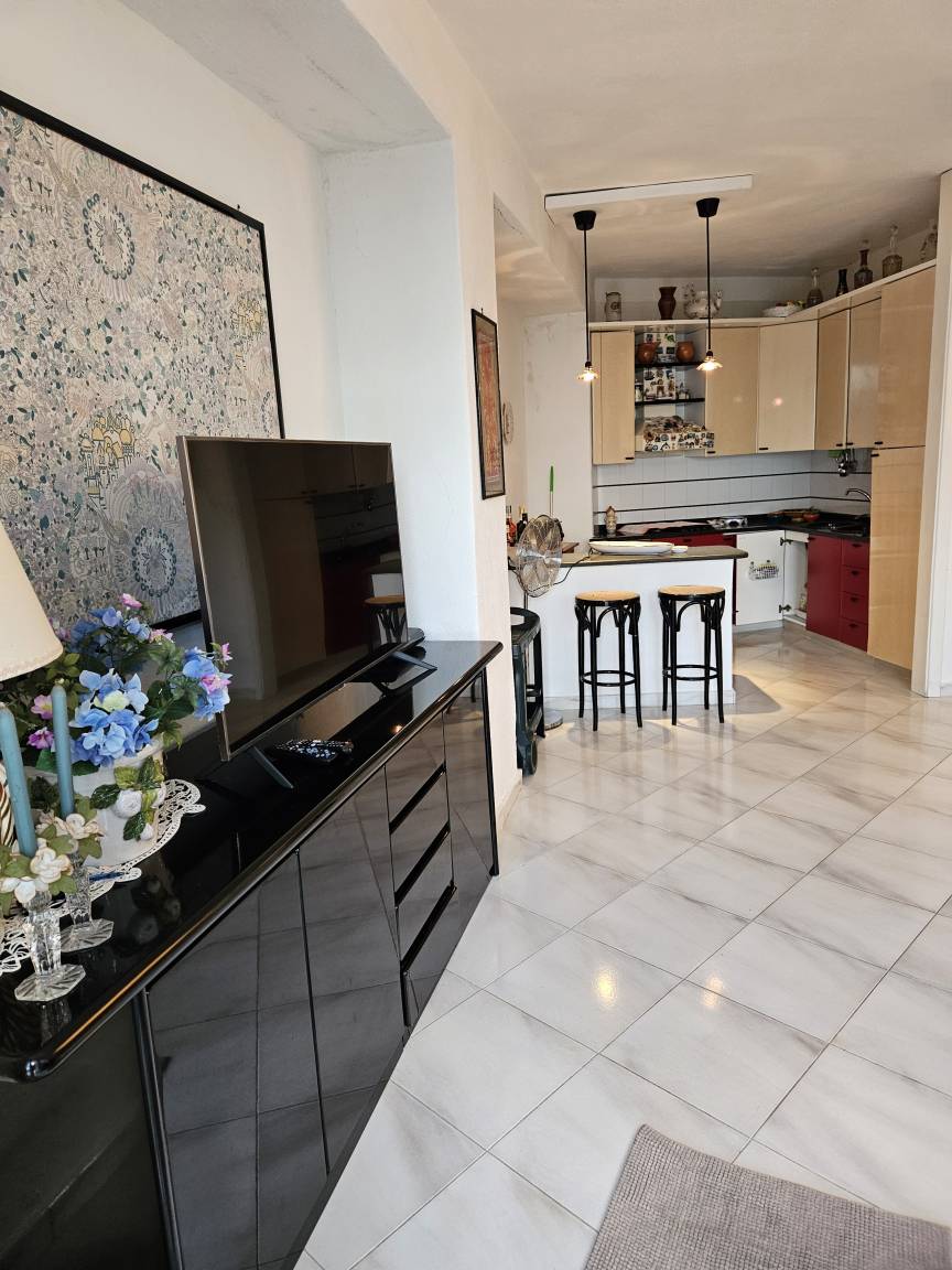 90 M² Villa ∙ 2 Bedrooms ∙ 6 Guests - Lacco Ameno