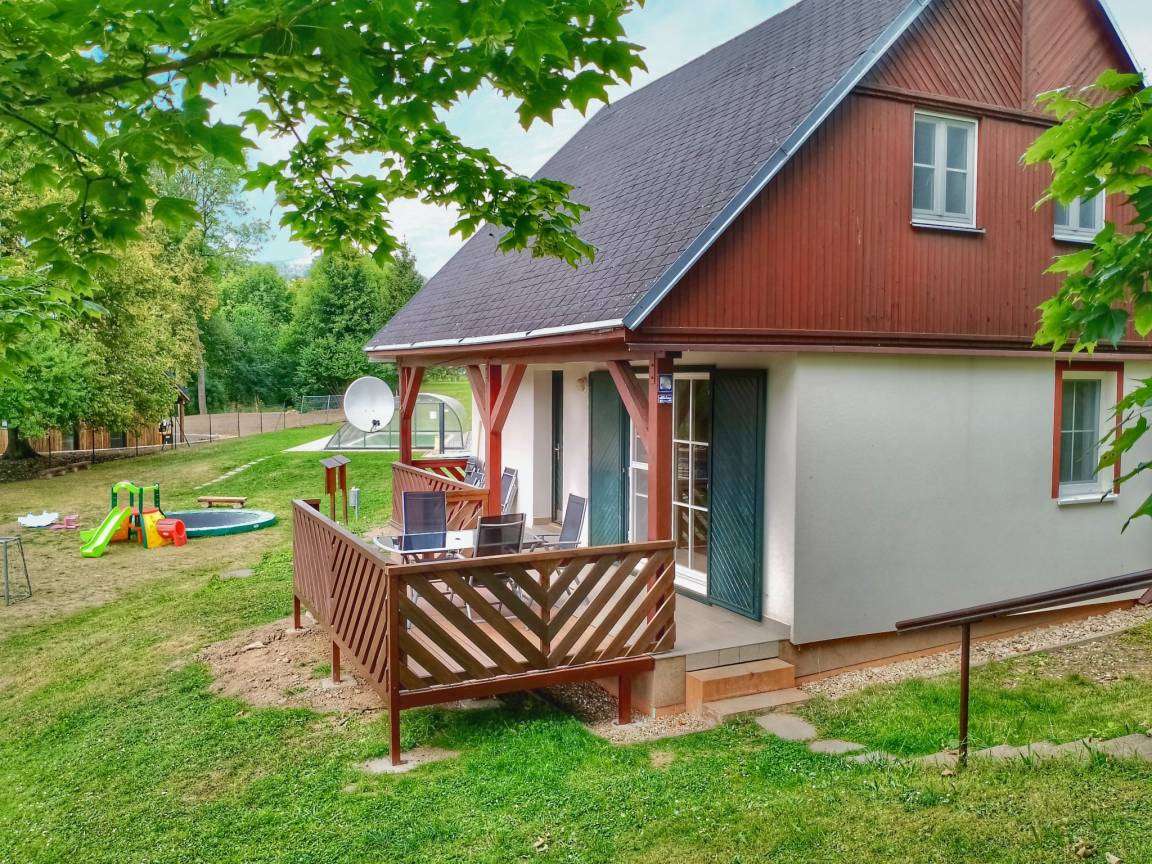 100 M² House ∙ 3 Bedrooms ∙ 8 Guests - Pec pod Sněžkou
