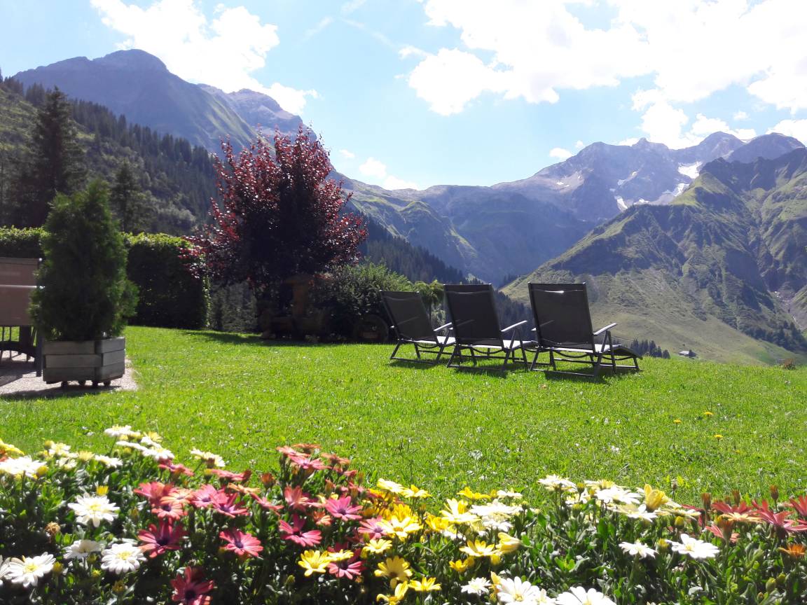 54 M² Apartment ∙ 3 Bedrooms ∙ 6 Guests - Kleinwalsertal