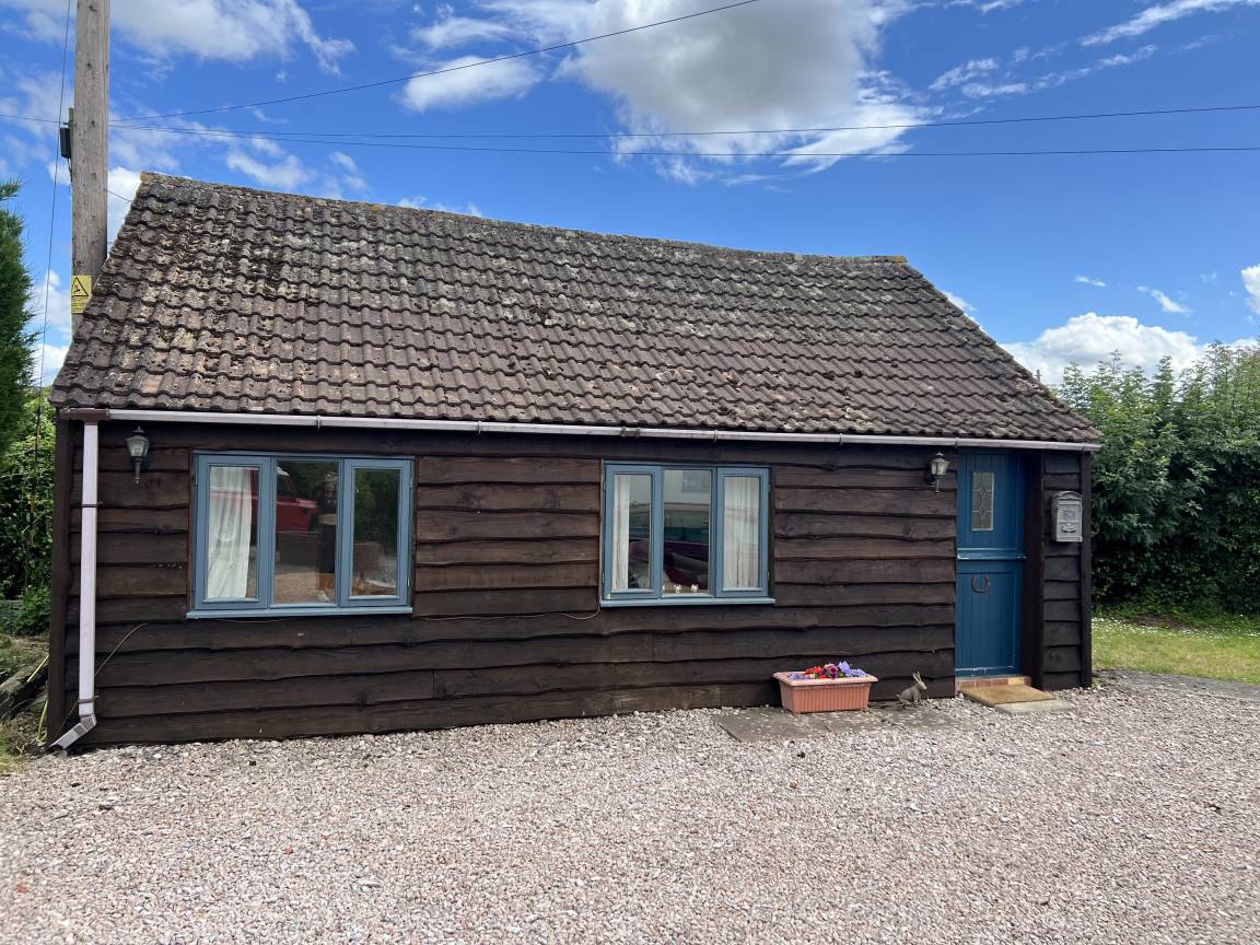 40 M² Cabin ∙ 1 Bedroom ∙ 2 Guests - Gloucestershire