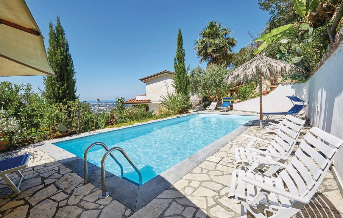 50 M² Apartment ∙ 4 Guests - Pietrasanta