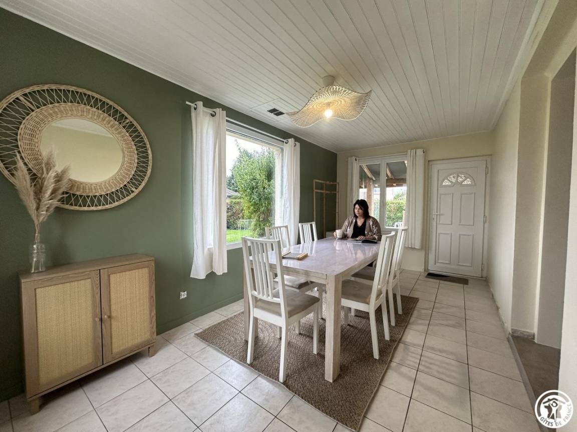 60 M² Gîte ∙ 2 Chambres ∙ 6 Personnes - Ain