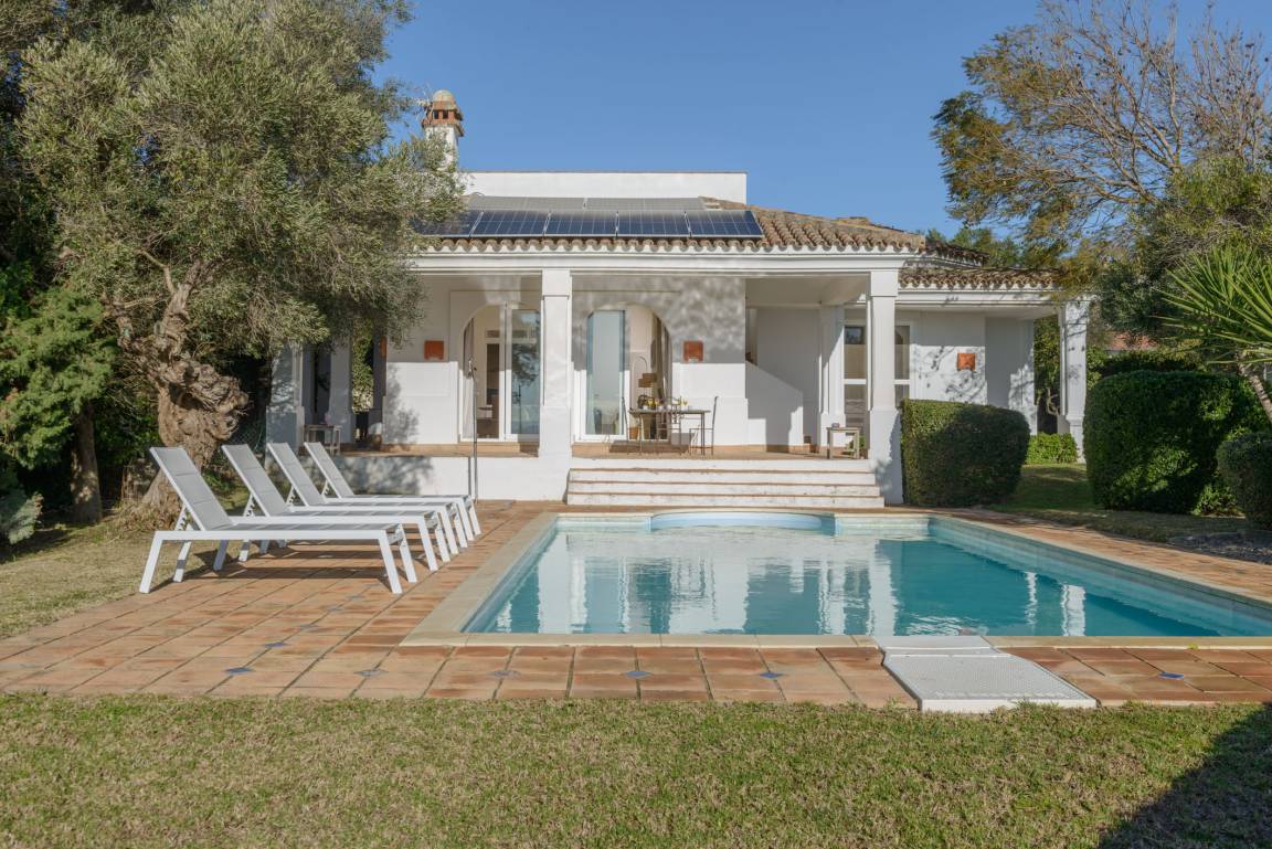 150 M² Villa ∙ 2 Habitaciones ∙ 4 Huéspedes - Benalup-Casas Viejas