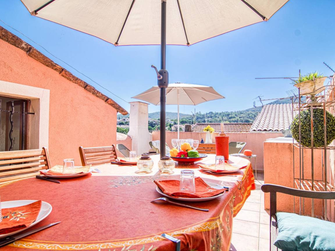 120 M² House ∙ 2 Bedrooms ∙ 6 Guests - Roquebrune-sur-Argens