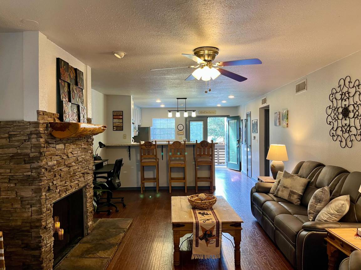 102 M² Apartamento ∙ 2 Habitaciones ∙ 4 Huéspedes - Ruidoso, NM