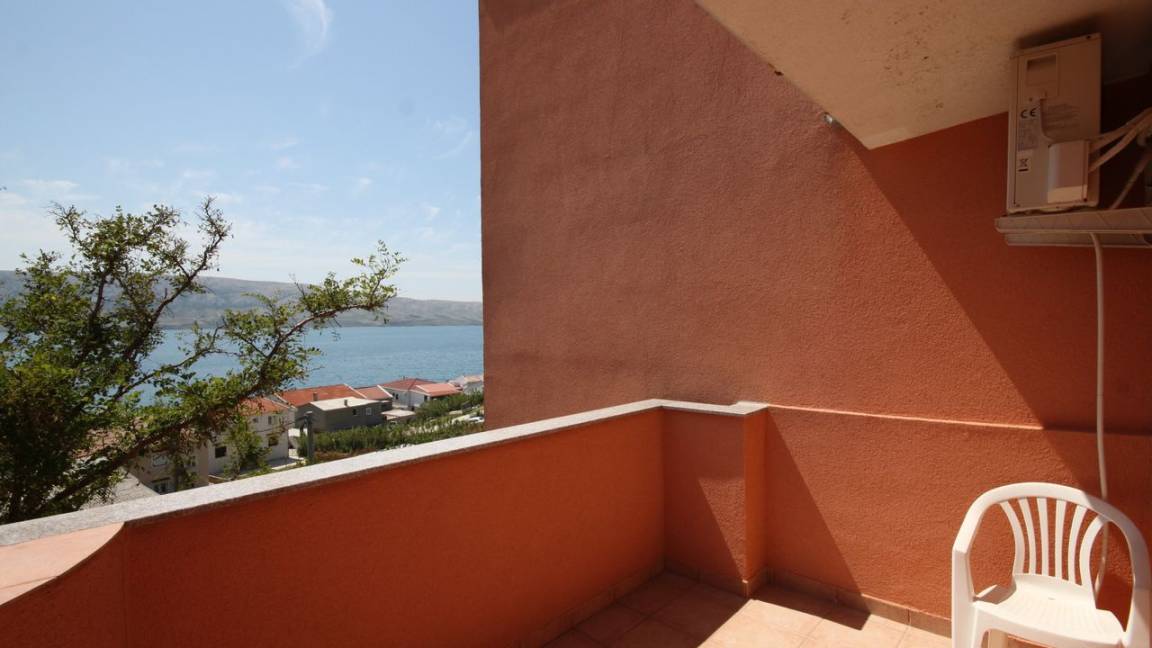 21 M² Apartment ∙ 1 Bedroom ∙ 4 Guests - Karlobag