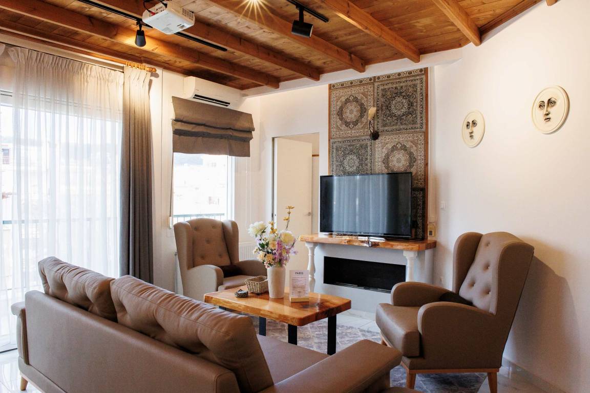 75 M² Apartment ∙ 2 Bedrooms ∙ 4 Guests - Козани