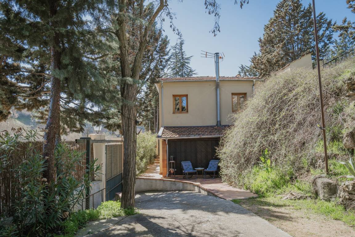 170 M² Casa ∙ 3 Habitaciones ∙ 6 Huéspedes - Segovia