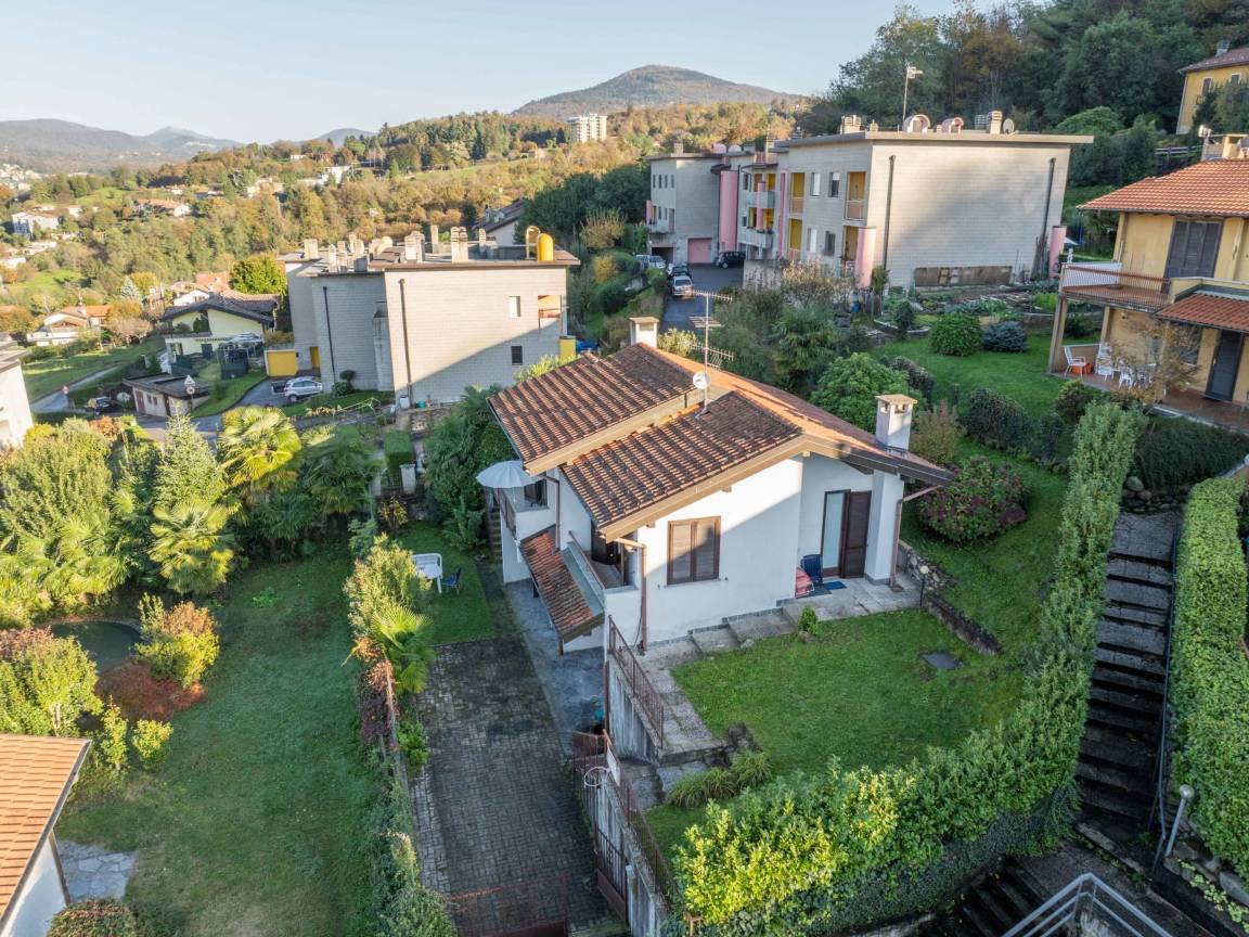 100 M² Maison De Vacances ∙ 1 Chambre ∙ 6 Personnes - Luino