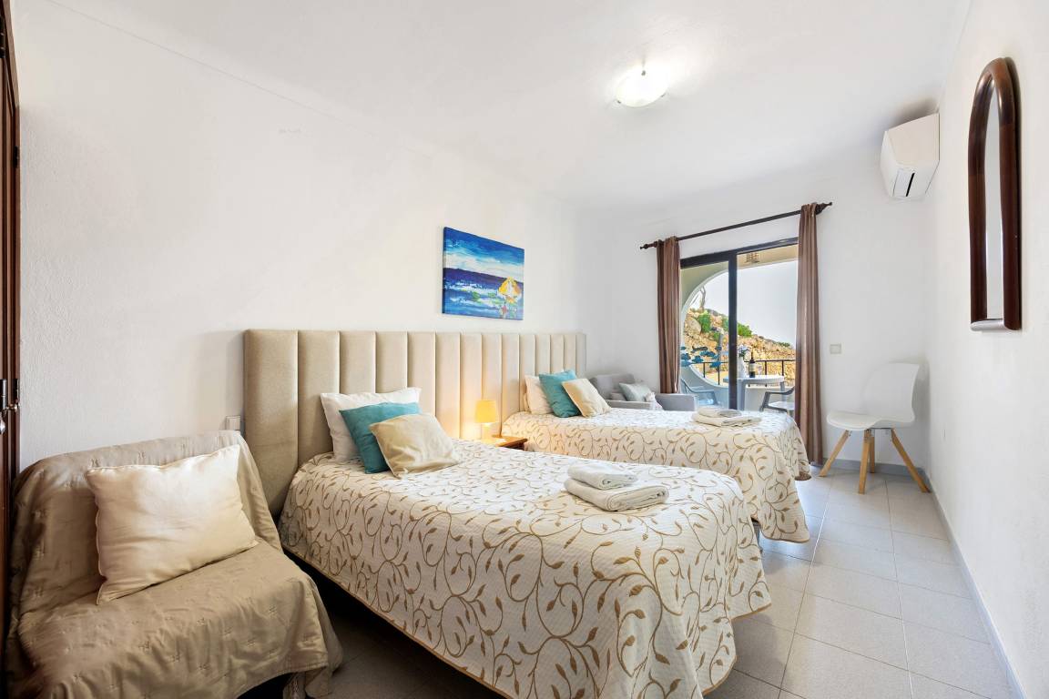 100 M² Apartamento ∙ 2 Habitaciones ∙ 6 Huéspedes - Carvoeiro