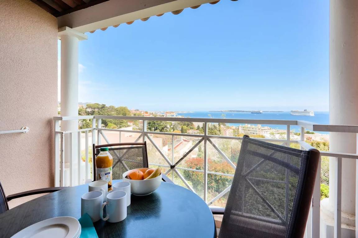 30 M² Apartment ∙ 1 Bedroom ∙ 4 Guests - Cannes