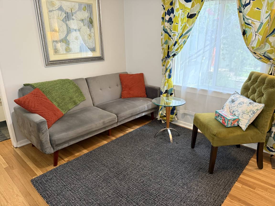 Apartment ∙ 1 Bedroom ∙ 4 Guests - Pasadena, CA