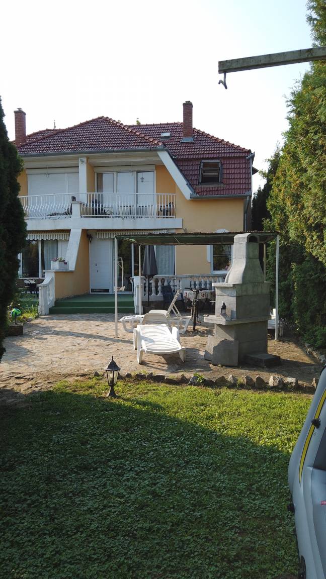 90 M² House ∙ 3 Bedrooms ∙ 5 Guests - Balaton
