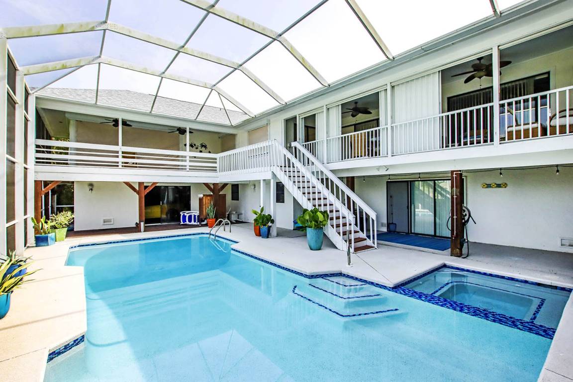 196 M² House ∙ 4 Bedrooms ∙ 8 Guests - Sanibel, FL