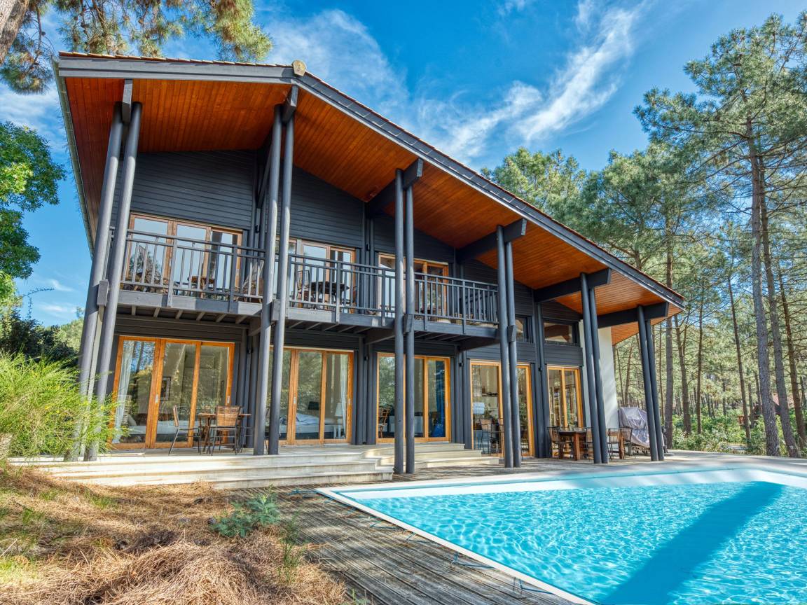 170 M² Villa ∙ 1 Bedroom ∙ 10 Guests - Lacanau Océan