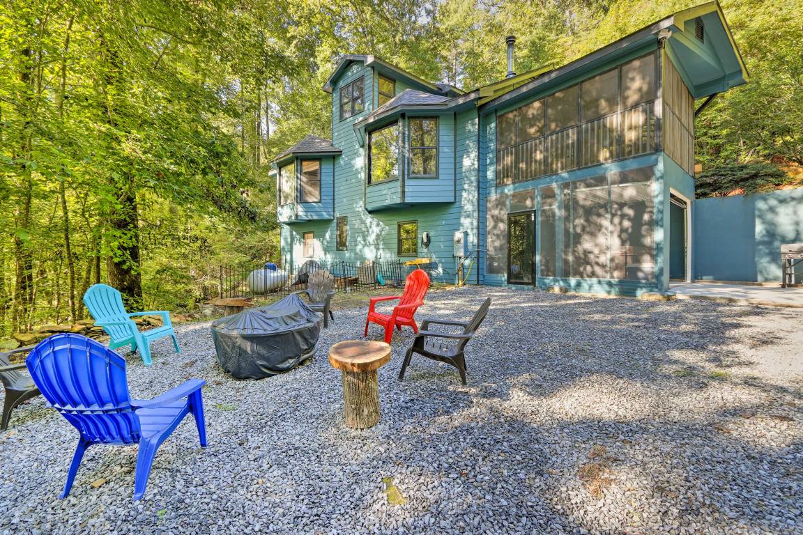241 M² House ∙ 4 Bedrooms ∙ 10 Guests - Georgia, GA