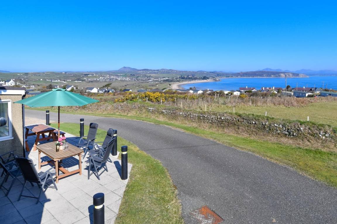 Cottage ∙ 4 Bedrooms ∙ 8 Guests - Abersoch