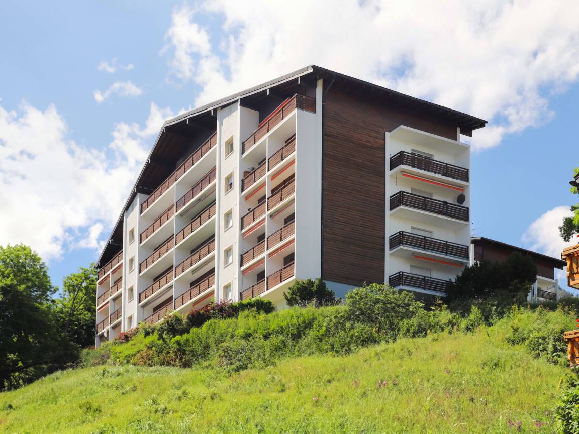 85 M² Appartement ∙ 2 Chambres ∙ 4 Personnes - Sierre