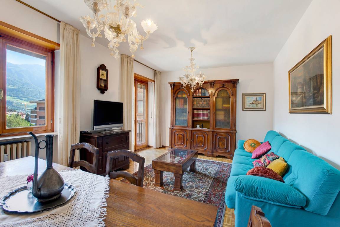 100 M² Appartement ∙ 3 Chambres ∙ 6 Personnes - Aoste