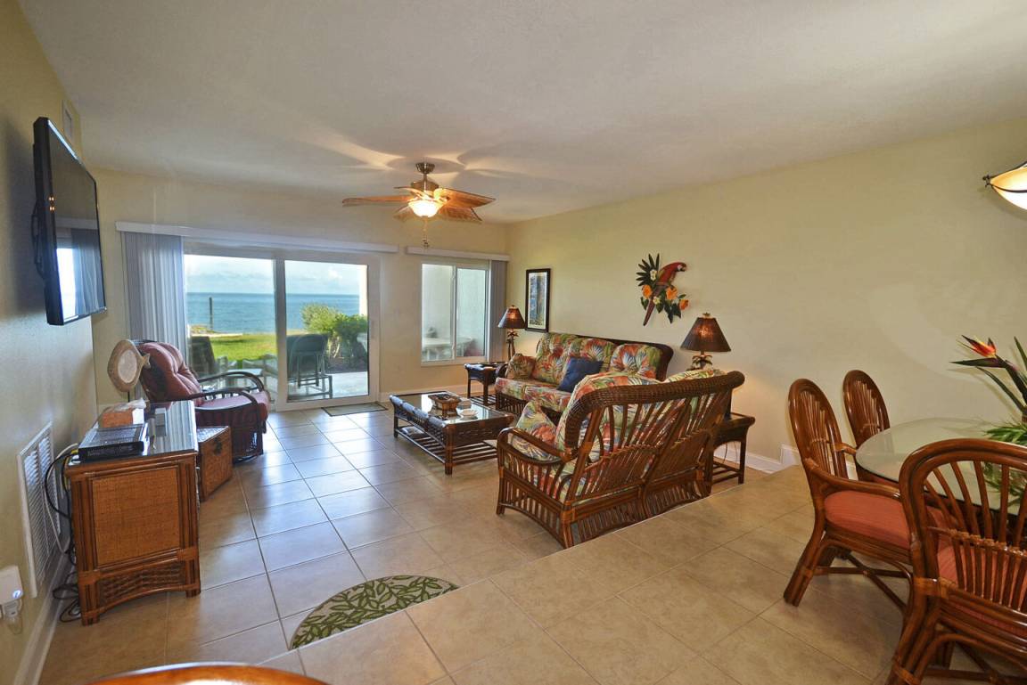 111 M² Condo ∙ 2 Bedrooms ∙ 4 Guests - Manasota Key, FL