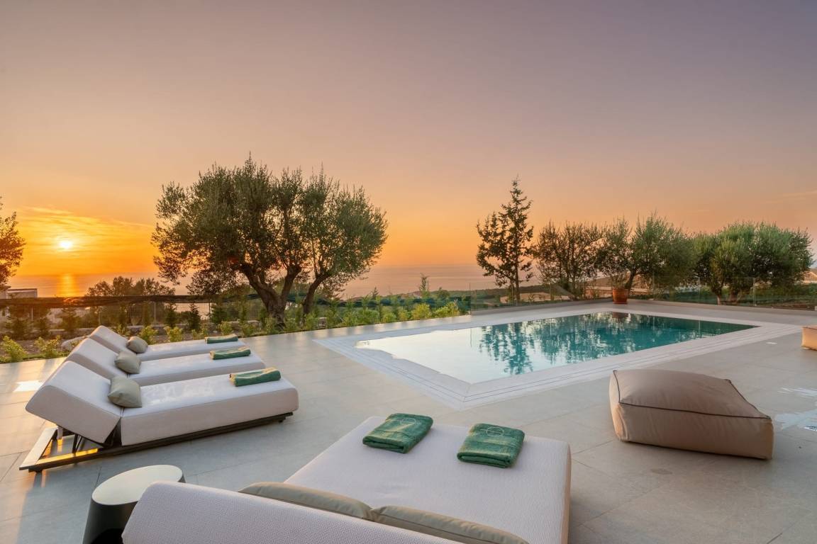 Villa ∙ 3 Bedrooms ∙ 6 Guests - Fiskardo