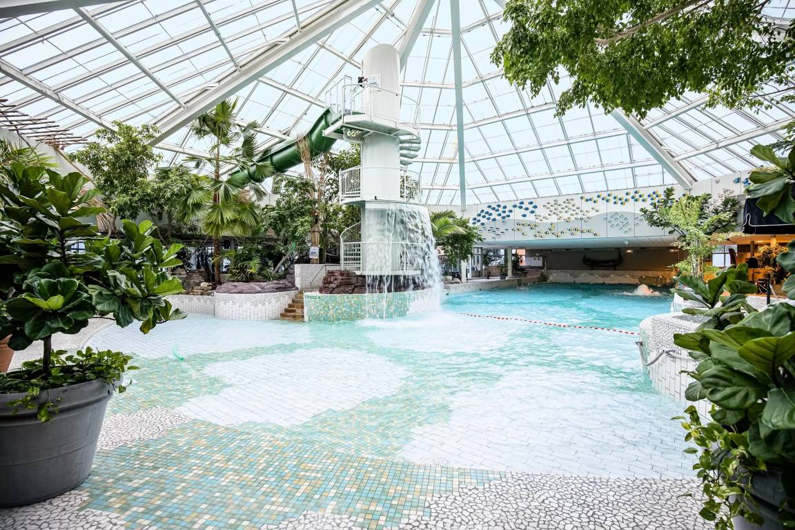 51 M² Caravan ∙ 2 Bedrooms ∙ 4 Guests - Zandvoort