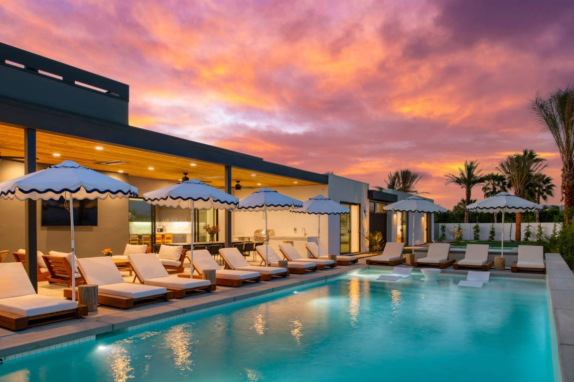 506 M² House ∙ 6 Bedrooms ∙ 16 Guests - La Quinta, CA