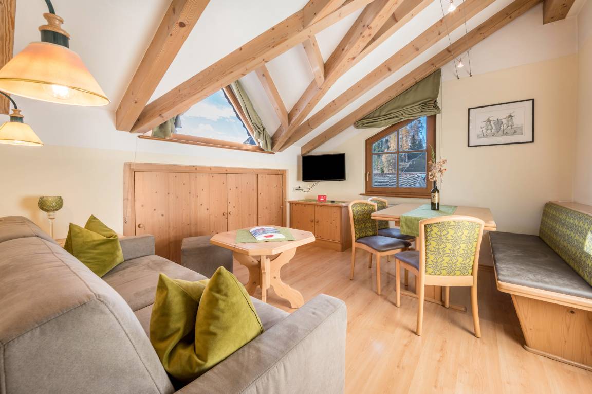 47 M² Ferienwohnung ∙ 2 Schlafzimmer ∙ 5 Gäste - Toblach