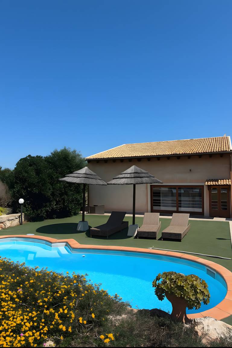 240 M² Villa ∙ 3 Habitaciones ∙ 9 Huéspedes - Castelsardo