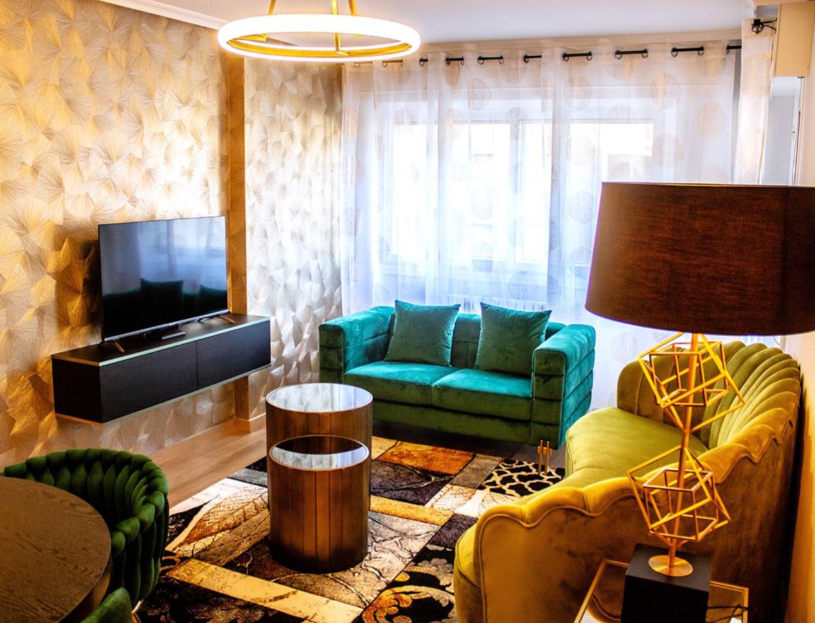 Ferienwohnung ∙ 4 Schlafzimmer ∙ 8 Gäste - Ourense