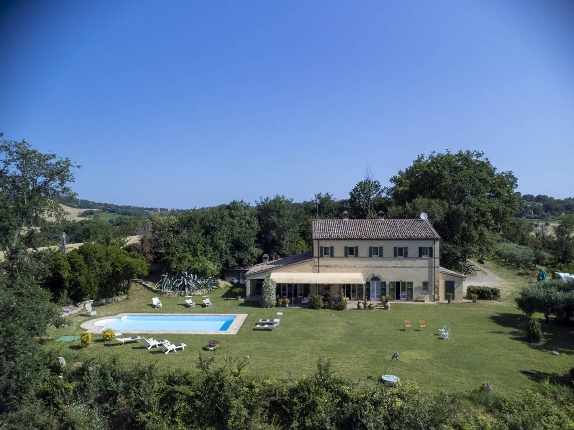 360 M² Villa ∙ 5 Bedrooms ∙ 10 Guests - Fano