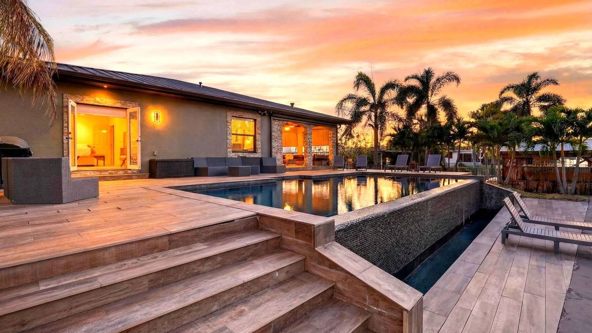 335 M² Ferienhaus ∙ 4 Schlafzimmer ∙ 10 Gäste - Fort Lauderdale, FL