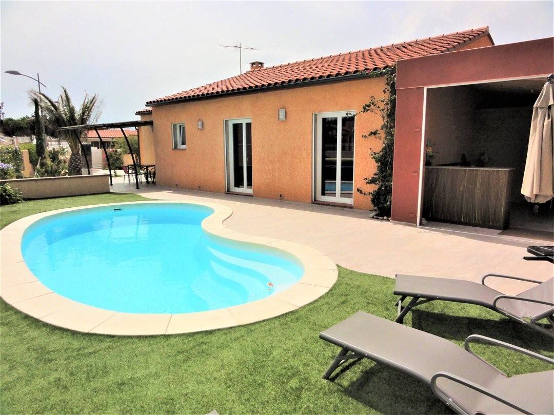 155 M² Maison De Vacances ∙ 4 Chambres ∙ 8 Personnes - Perpignan