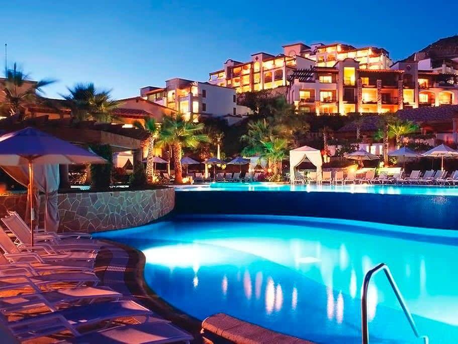 260 M² Villa ∙ 3 Habitaciones ∙ 10 Huéspedes - Cabo San Lucas