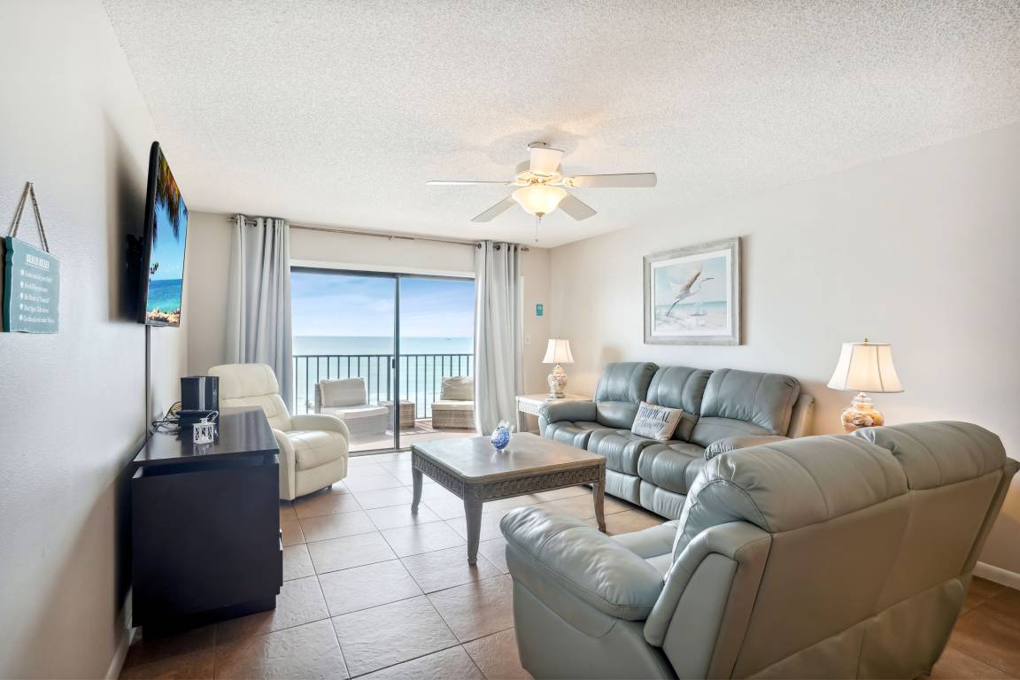 134 M² Condo ∙ 3 Bedrooms ∙ 8 Guests - Madeira Beach, FL