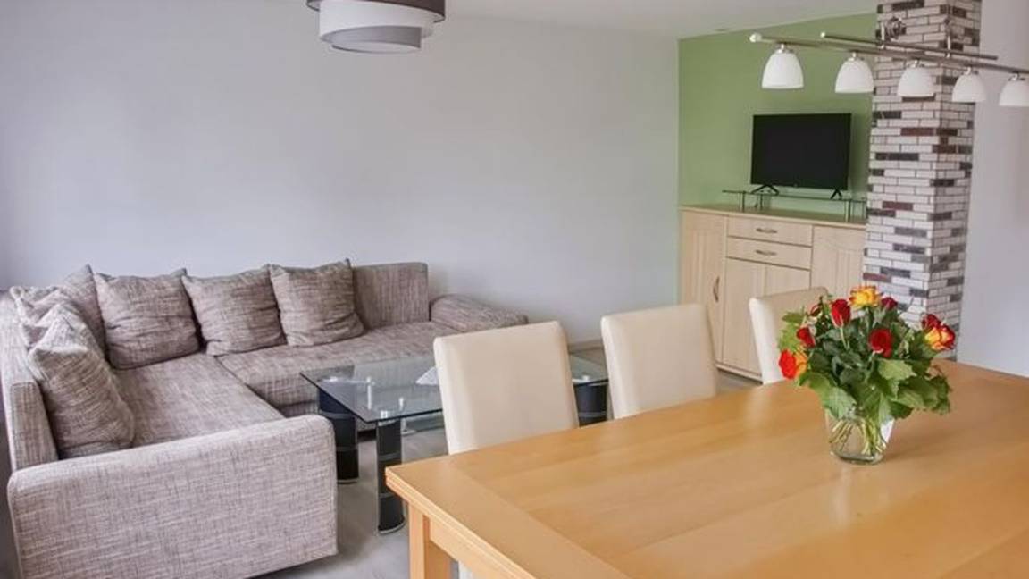 103 M² Ferienhaus ∙ 2 Schlafzimmer ∙ 5 Gäste - Adorf/Vogtland