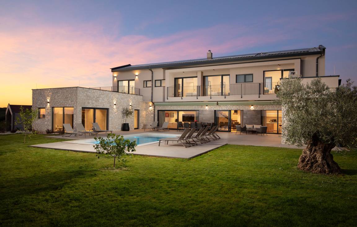 265 M² Casa ∙ 5 Habitaciones ∙ 10 Huéspedes - Rovinj