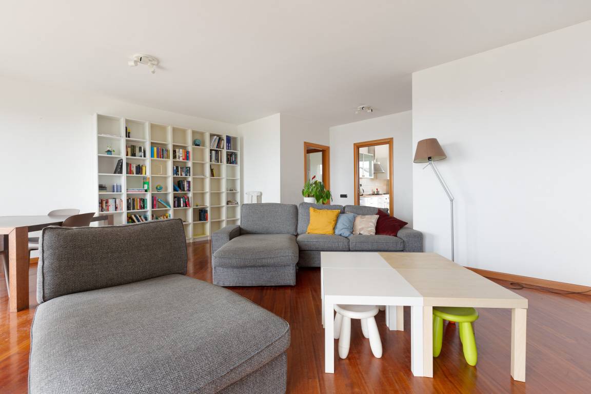 118 M² Apartamento ∙ 2 Quartos ∙ 5 Hóspedes - Milão