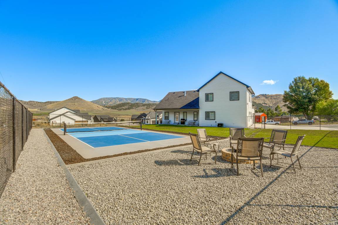 257 M² House ∙ 5 Bedrooms ∙ 20 Guests - Lava Hot Springs, ID