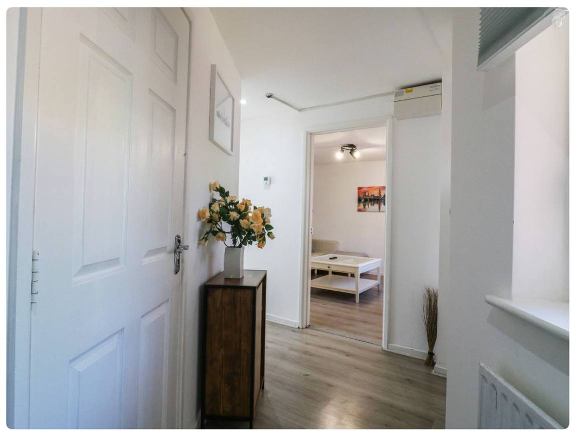 80 M² Maison De Vacances ∙ 6 Chambres ∙ 10 Personnes - Londres