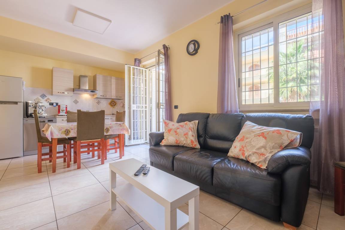 60 M² Huis ∙ 2 Slaapkamers ∙ 5 Gasten - Santa Teresa di Riva