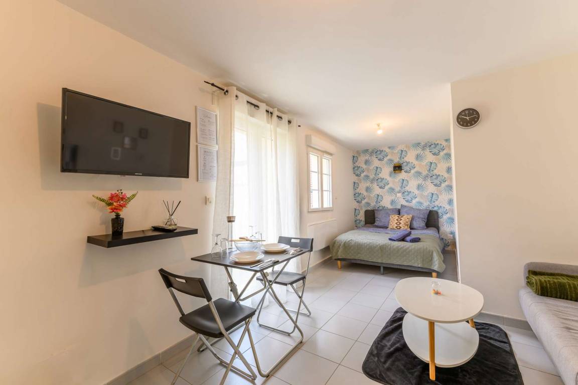 15 M² Apartamento ∙ 1 Quarto ∙ 2 Hóspedes - Tremblay-en-France