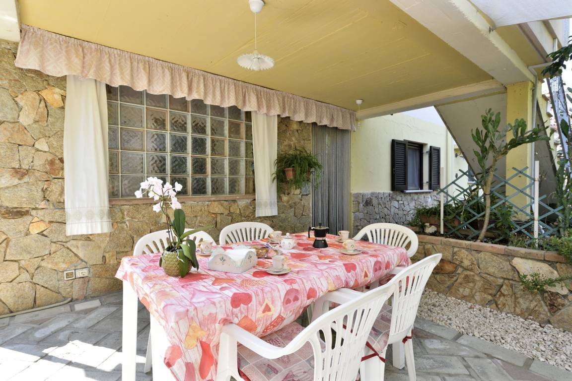 65 M² Ferienhaus ∙ 2 Schlafzimmer ∙ 5 Gäste - Cala Gonone