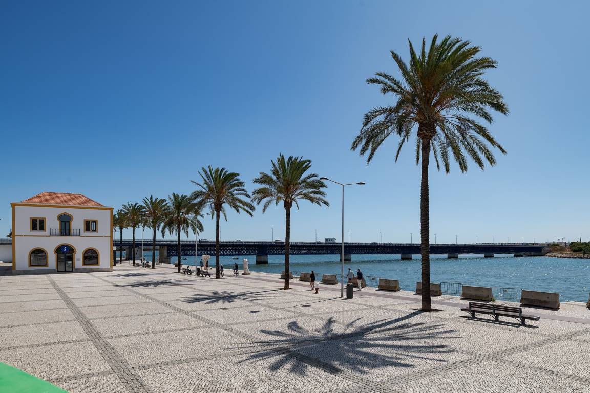 130 M² House ∙ 4 Bedrooms ∙ 9 Guests - Praia da Rocha