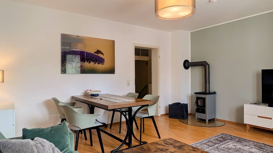 70 M² Ferienwohnung ∙ 2 Schlafzimmer ∙ 2 Gäste - Frankfurt am Main