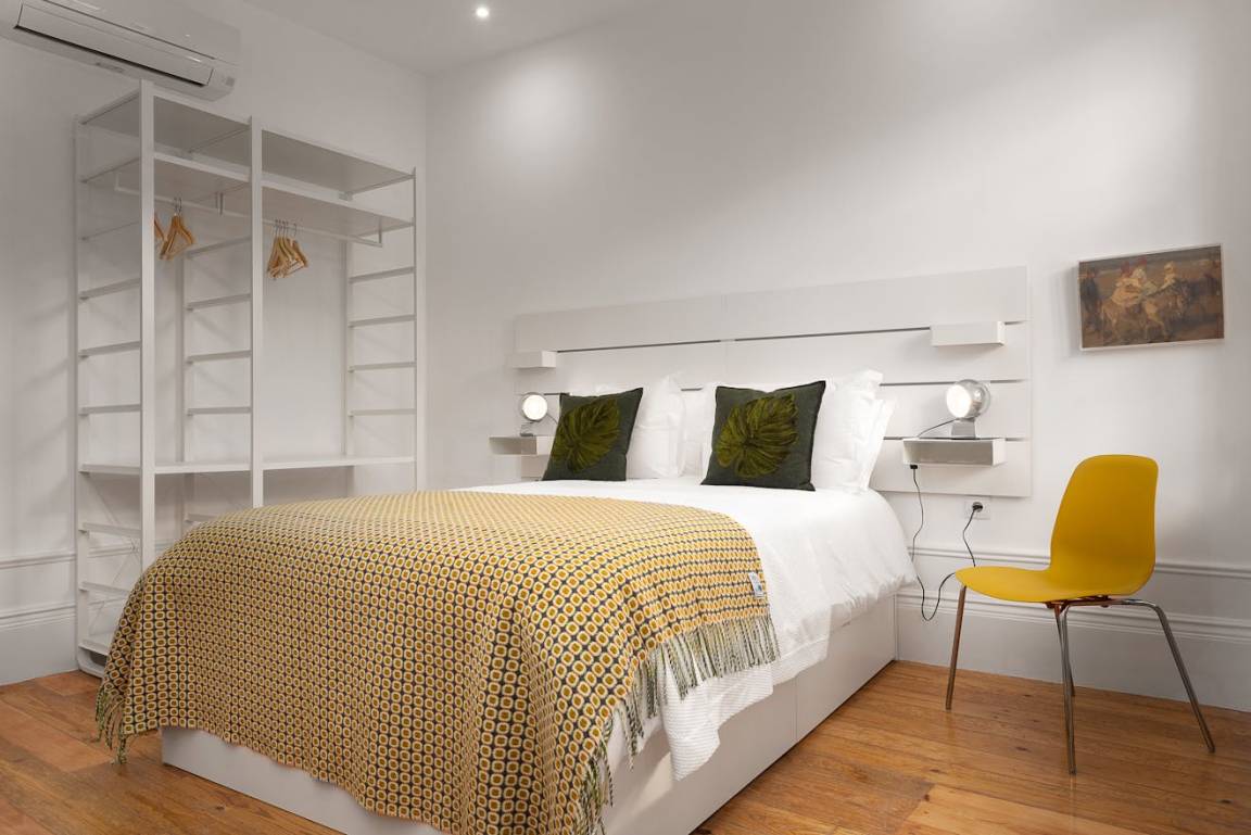 61 M² Apartment ∙ 4 Bedrooms ∙ 10 Guests - Porto, Portugal
