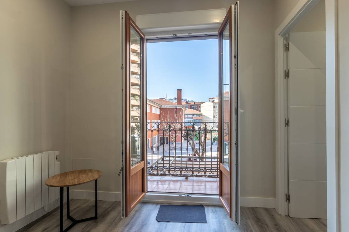 57 M² Apartamento ∙ 3 Habitaciones ∙ 3 Huéspedes - Basauri
