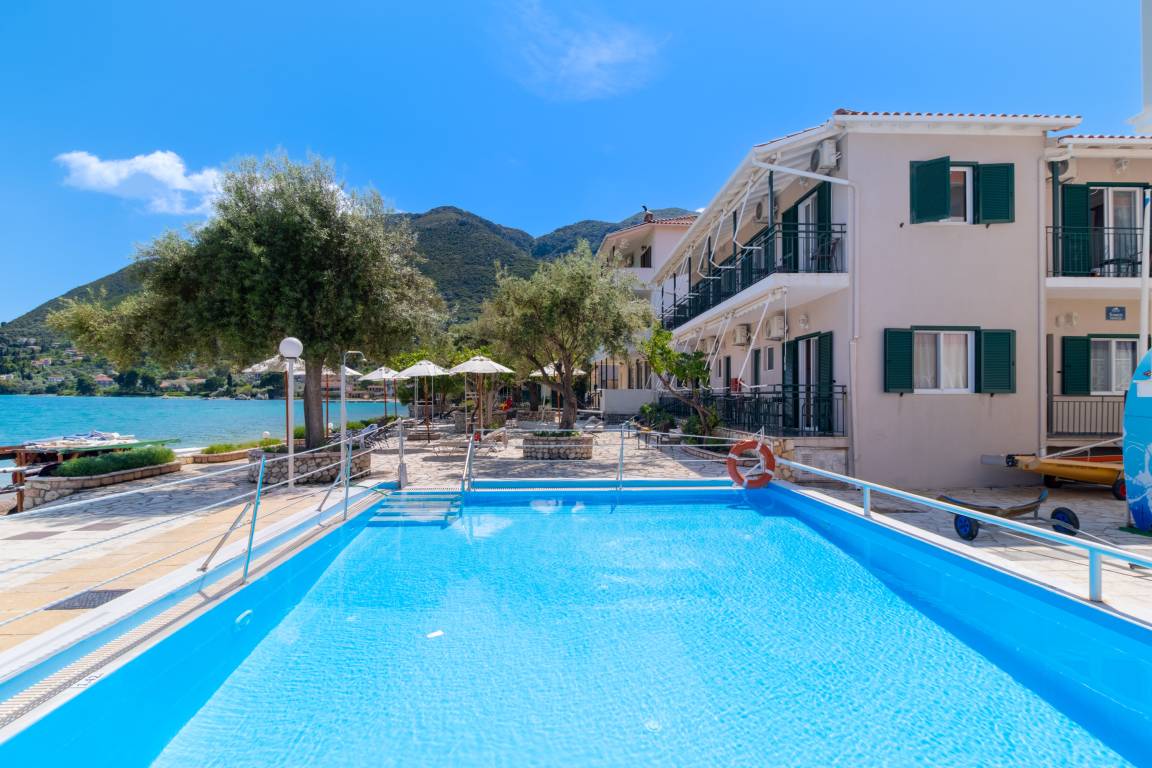 20 M² Lodge ∙ 2 Bedrooms ∙ 4 Guests - Greece