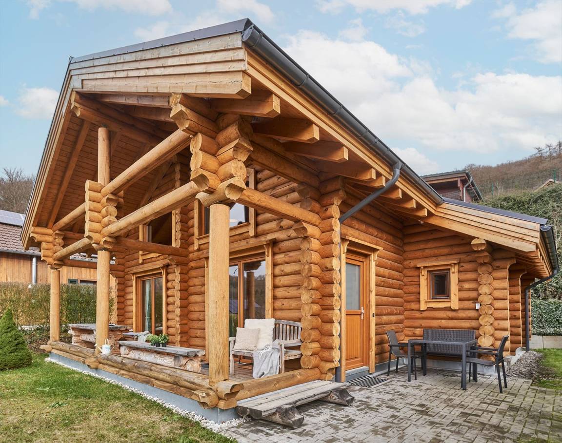 100 M² Ferienhaus ∙ 2 Schlafzimmer ∙ 4 Gäste - Mayen
