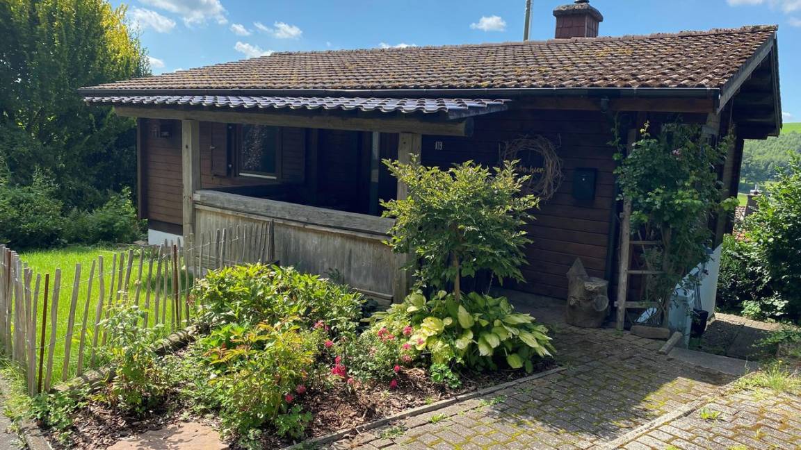 90 M² Ferienhaus ∙ 1 Schlafzimmer ∙ 2 Gäste - Uslar